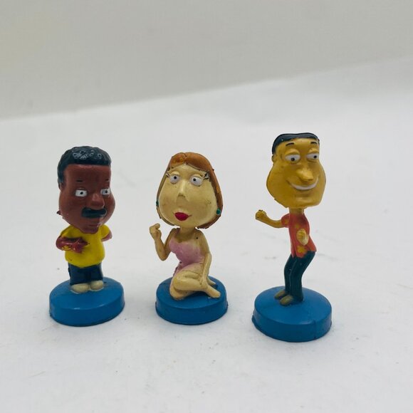 Fox | Toys | Family Guy Mini Bobbleheads Quagmire Lois And Cleveland ...